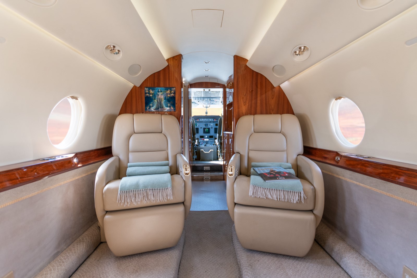GULFSTREAM G200 | Private Jet | Global Jet